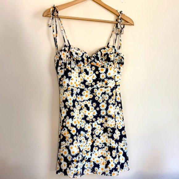 Realisation Par | Dresses | Realisation Par Devon Daisy Silk Mini Dress ...